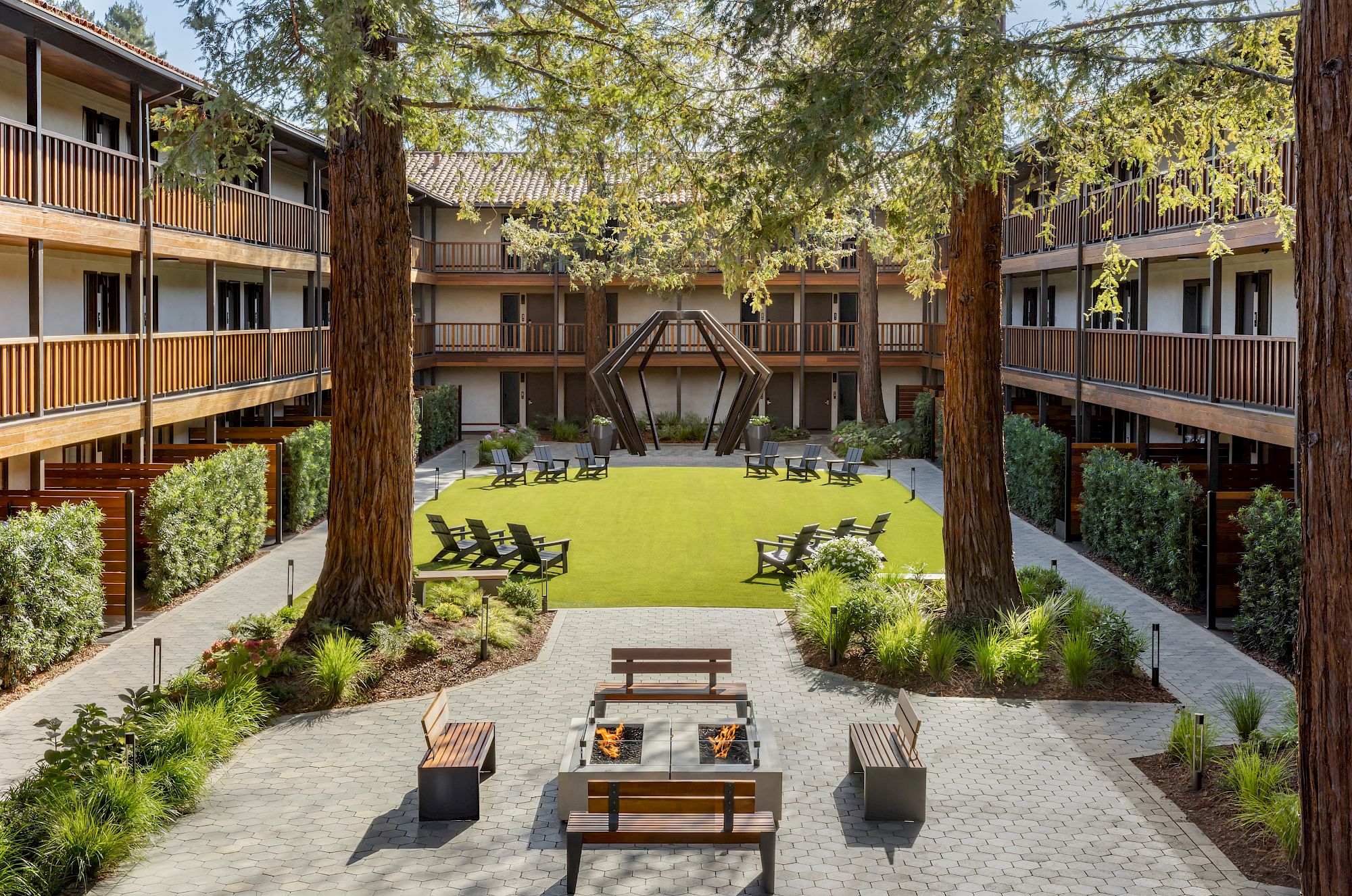 Casa Mani Resort Napa Valley | Mani Brothers